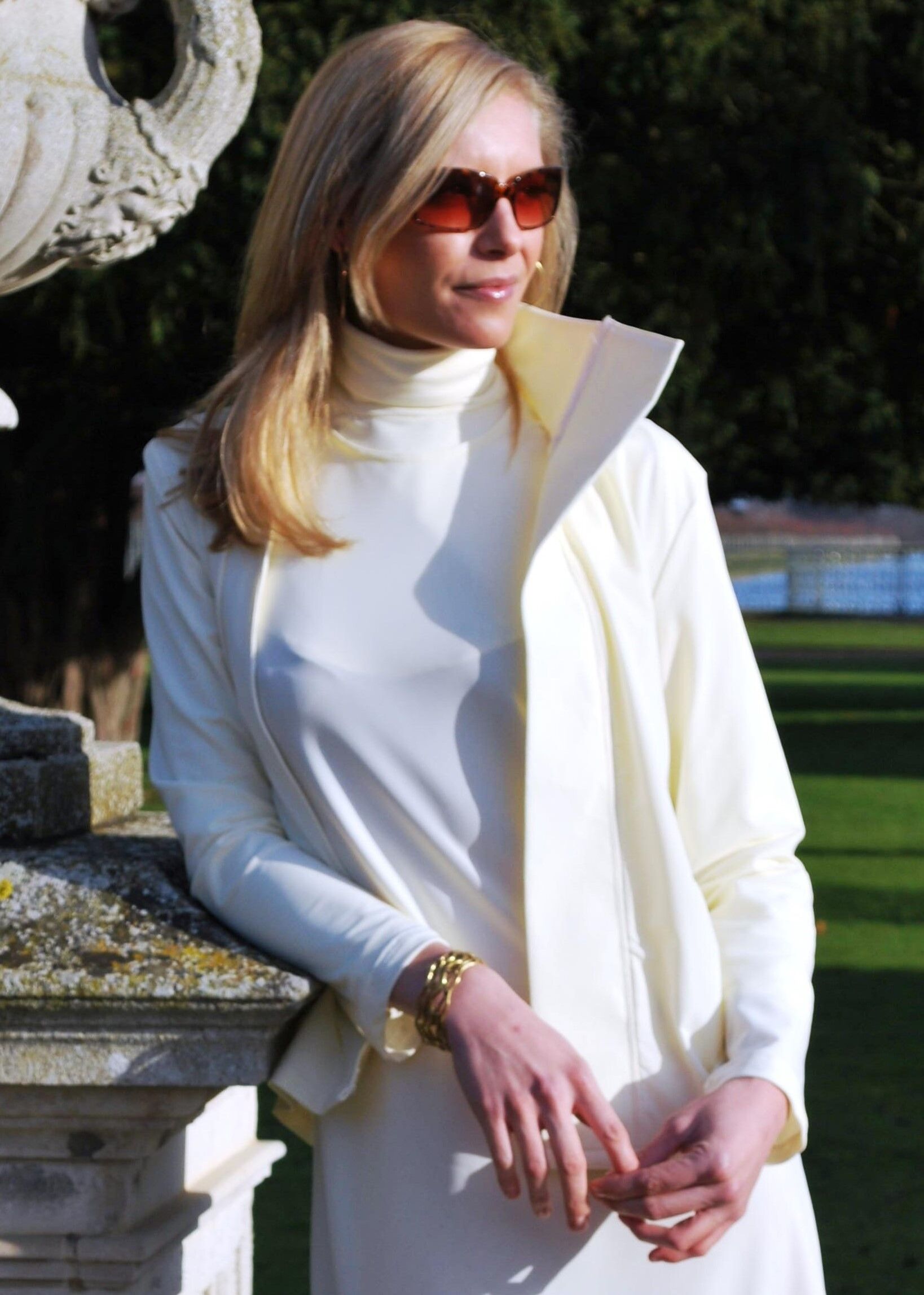Sun Protective Clothing | UV Protection Clothing | Sun Resistant Clothes